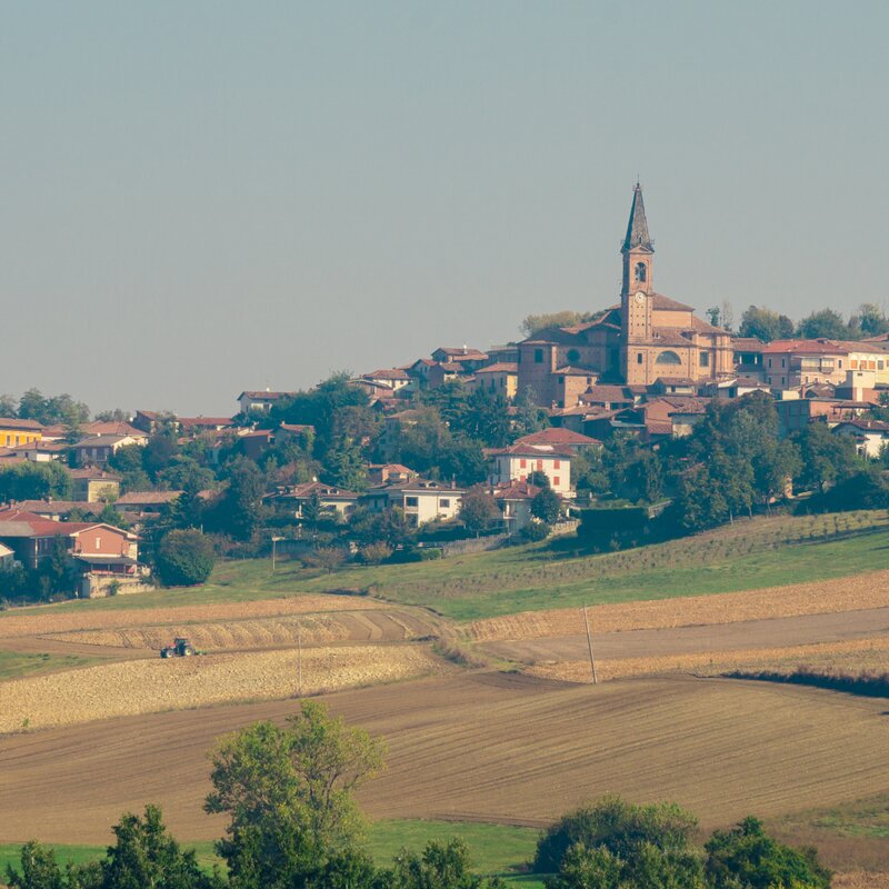 Itinerary - The Walks of the High Shady Hills and Clear Hills - Leg 5: Ton