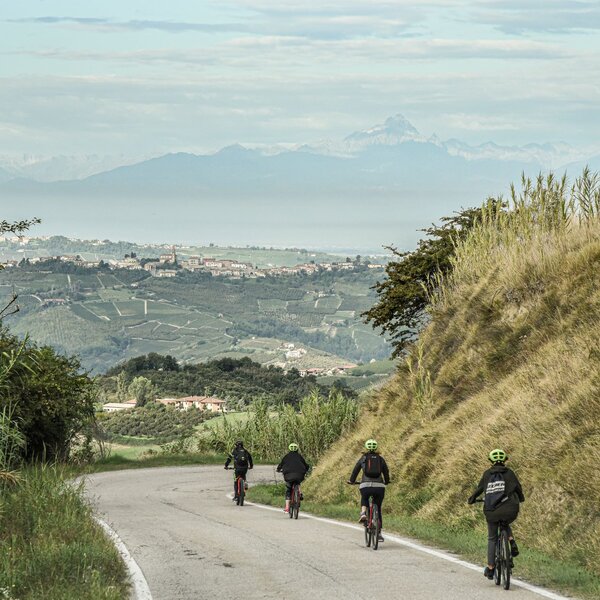 Outdoor associations of Langhe Monferrato Roero for you!
